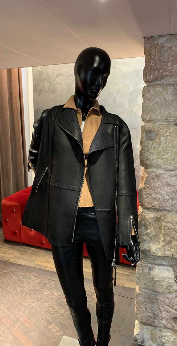 JACKET MATRIX VENTCOVERED – by loletta